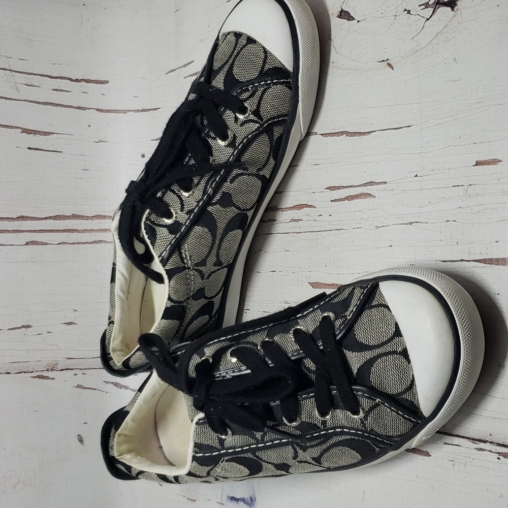 Coach Barrett 7 Gray Canvas And Black Woman Sneakers - Gem